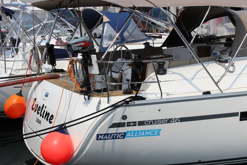 Charter Sailing boat Bavaria Cruiser 46 in ACI Marina Jezera, Murter ...