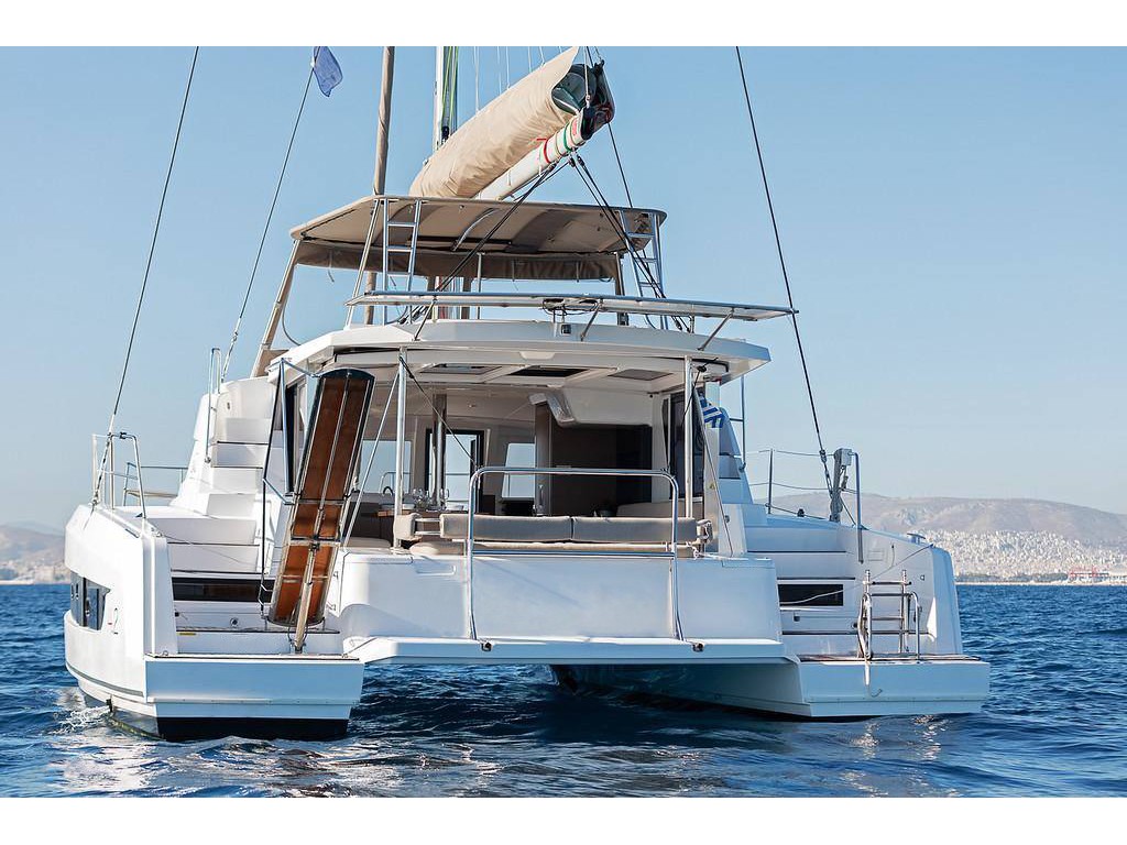 Charter Catamaran Bali 4.2 in Volos Marina, Volos | Sailogy