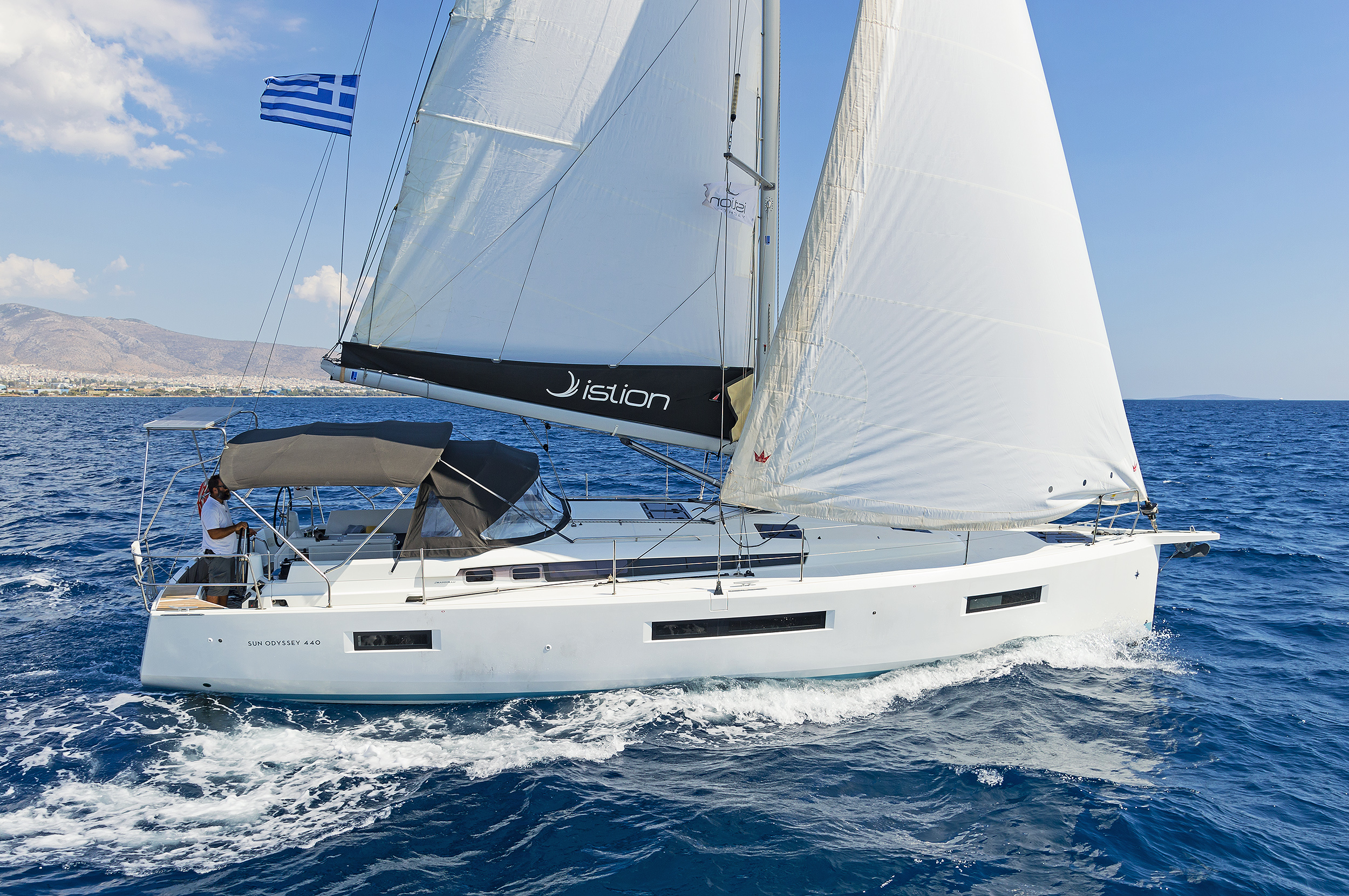 Charter Sailing boat Jeanneau Sun Odyssey 440 in Skiathos Marina, Skiathos | Sailogy