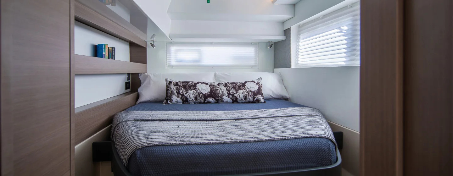 Charter Catamaran Moorings 4200 in Inner Harbour, Road Town | Master ...