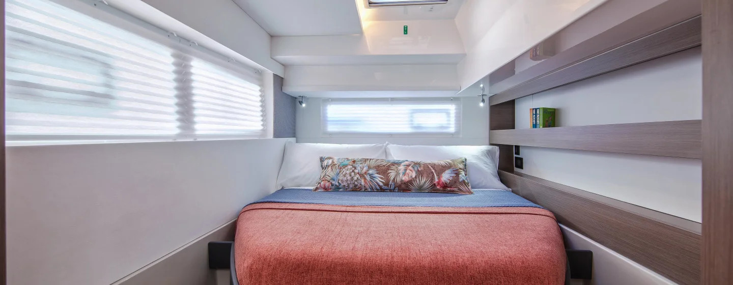 Charter Catamaran Moorings 4200 in Inner Harbour, Road Town | Master ...