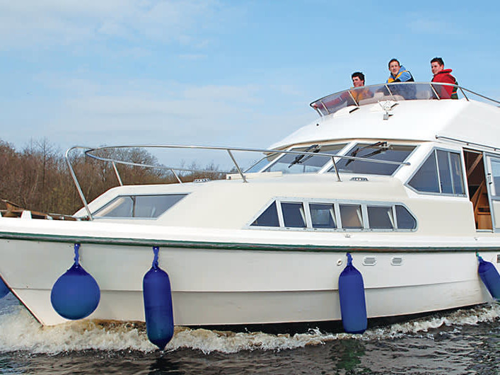 Mieten Sie Motoryacht Shannon Star ab Carrick/Portumna, Ireland Inland ...