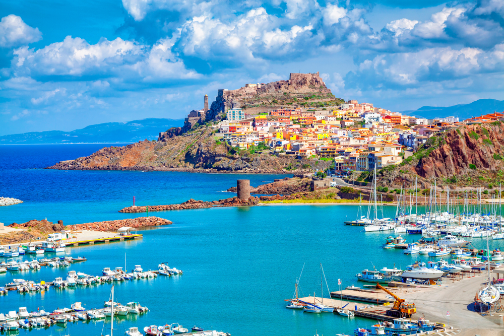 Find a sailing boat in Sardinia for rent | Sailogy